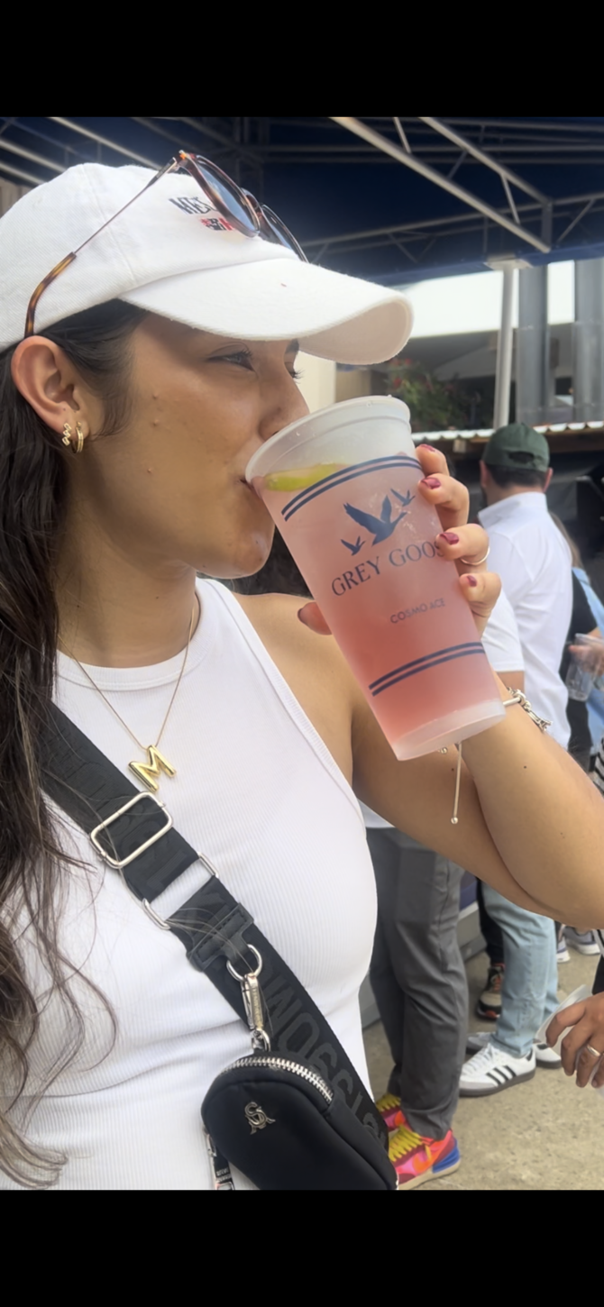 Cosmo Ace de Grey Goose Vodka: Una experiencia única y sofisticada del ...